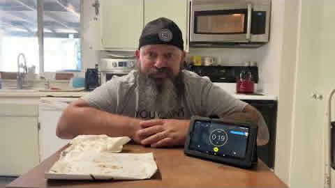 Rhett ‘Grizzly Heat’ Griffin vs Raspberrrry Rain Challenge - League Of Fire